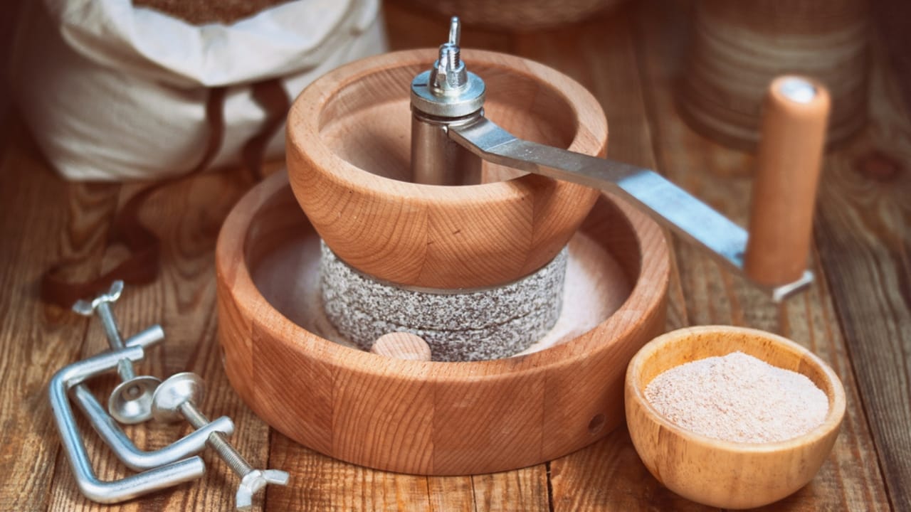 9 Amish Tools Built for a World Without Electricity